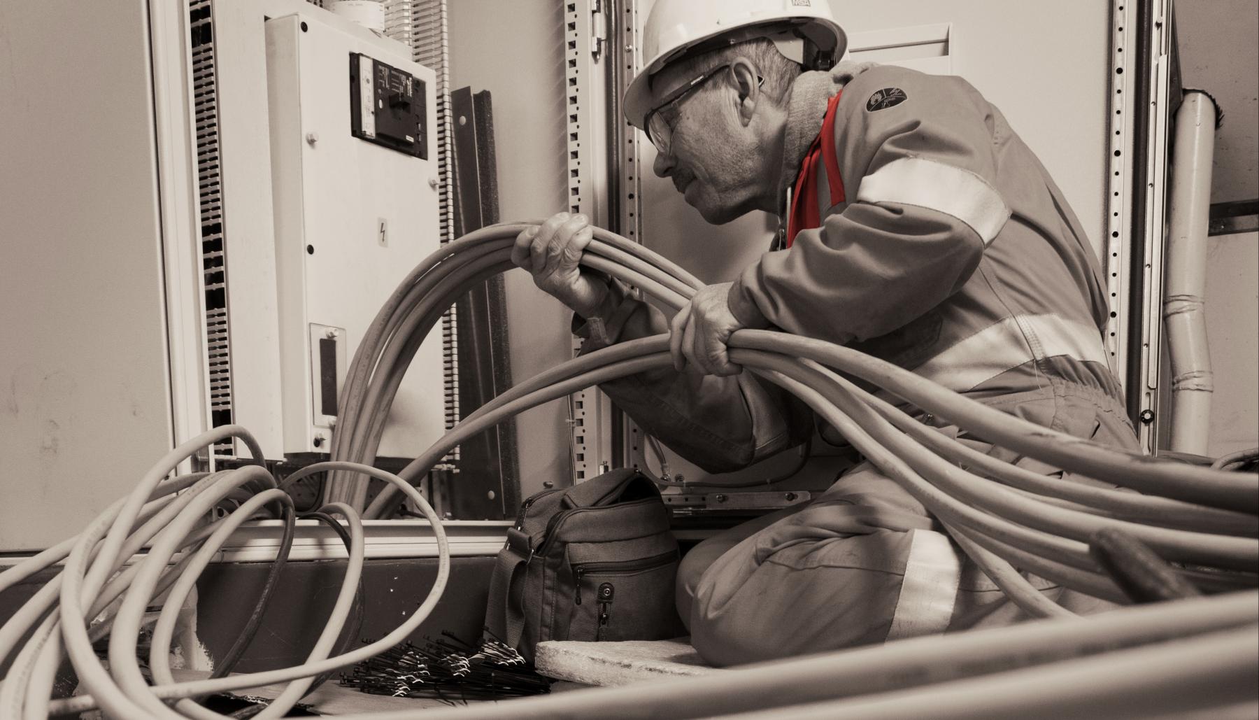 Service Electrician - Maritime | Alewijnse